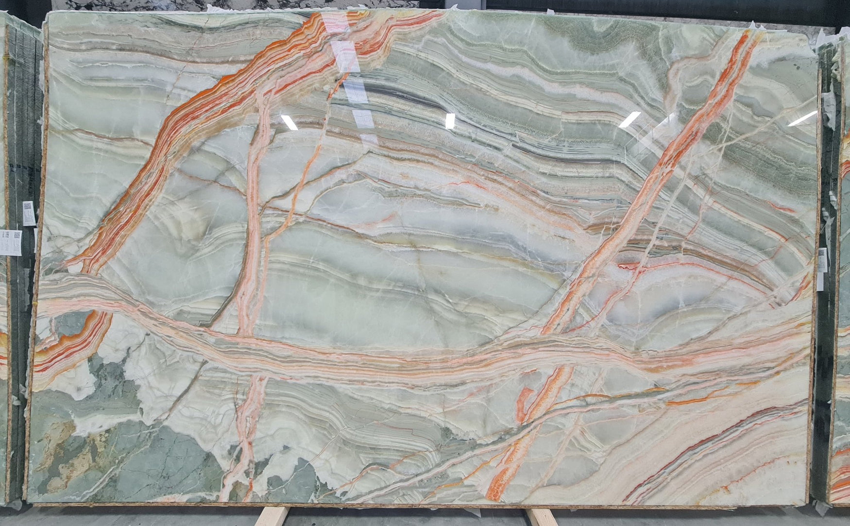 Rainbow Onyx Polished Slabs for worktops, bathroom vanity units & more.